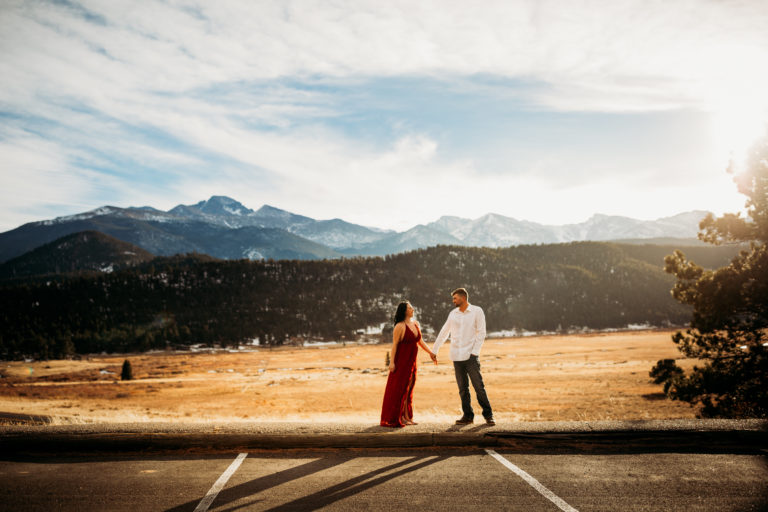 What to Wear: Engagement Photos in Colorado - Megan Simpson Photography